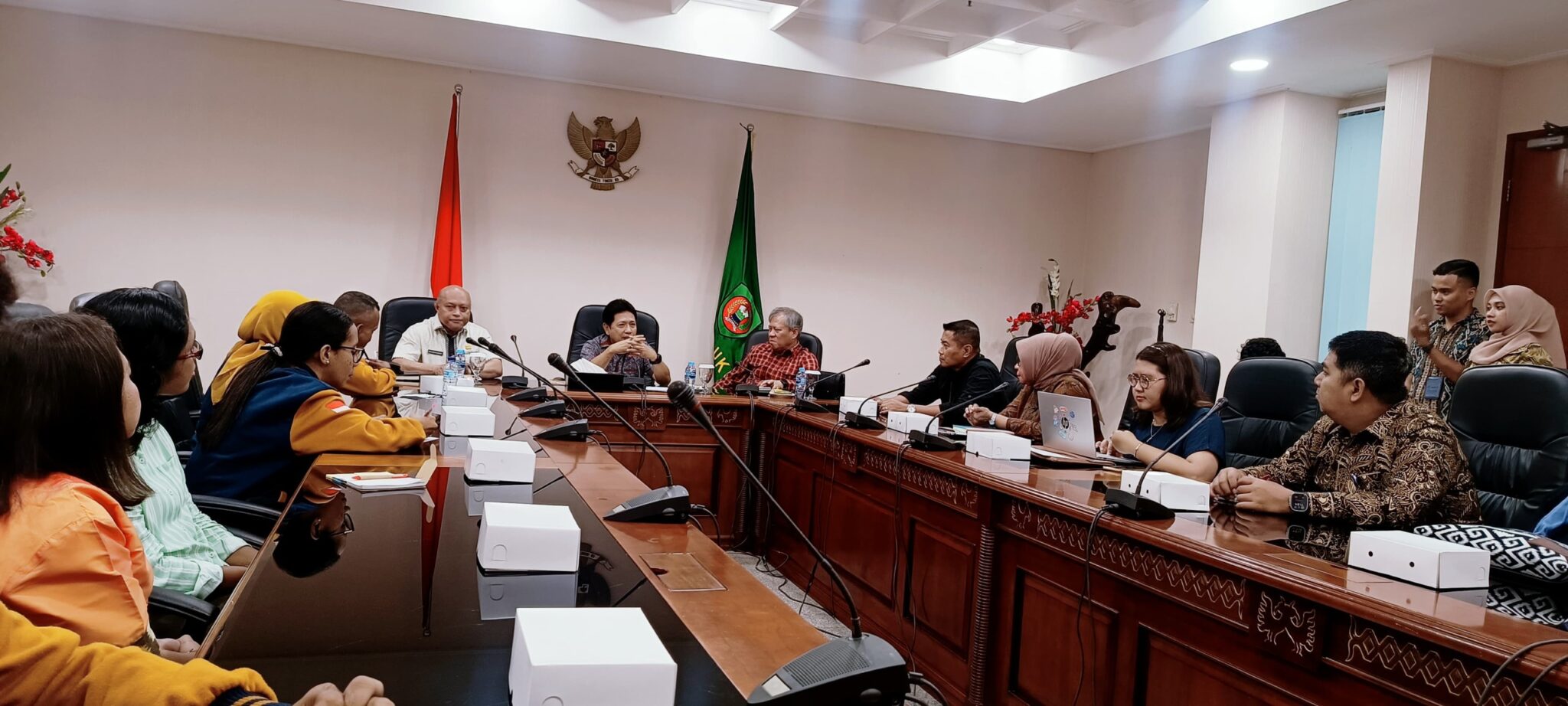 Terima Kunjungan Direktur LPDP, Sadali Harap Lebih Banyak Anak Daerah ...